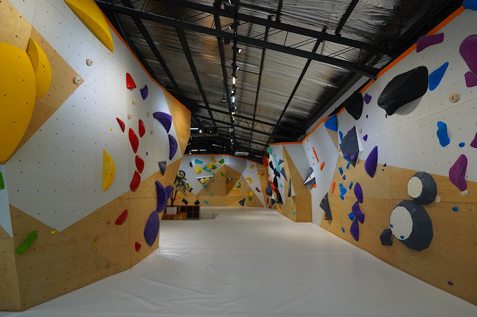 BHub Bouldering, Petaling Jaya - NinjaFound.com